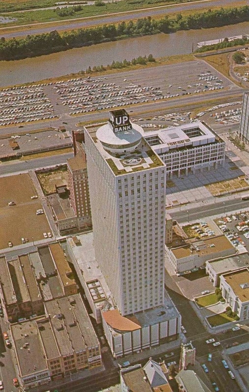 100 North Main Building - Autopsy of Architecture